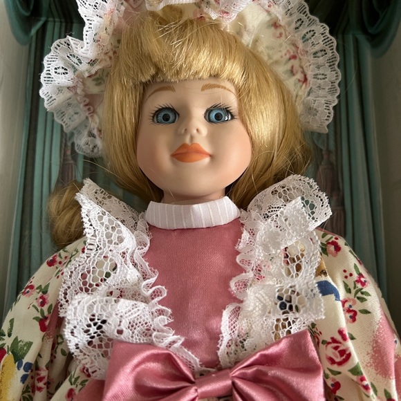 Soft Expressions | Toys | Soft Expressions Porcelain Country Collection ...
